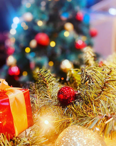 Tips to help you stay healthy and avoid overindulging during this ...