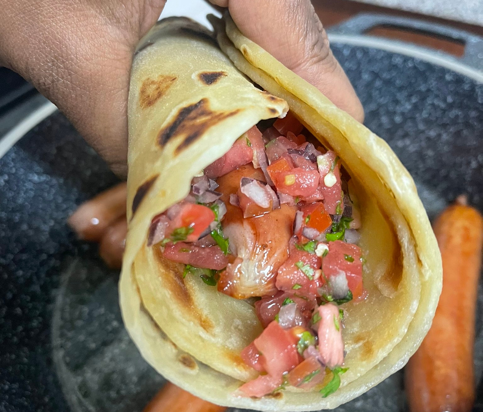 Omena in 'Smocha'!? Why The Streetfood Has Become So Popular