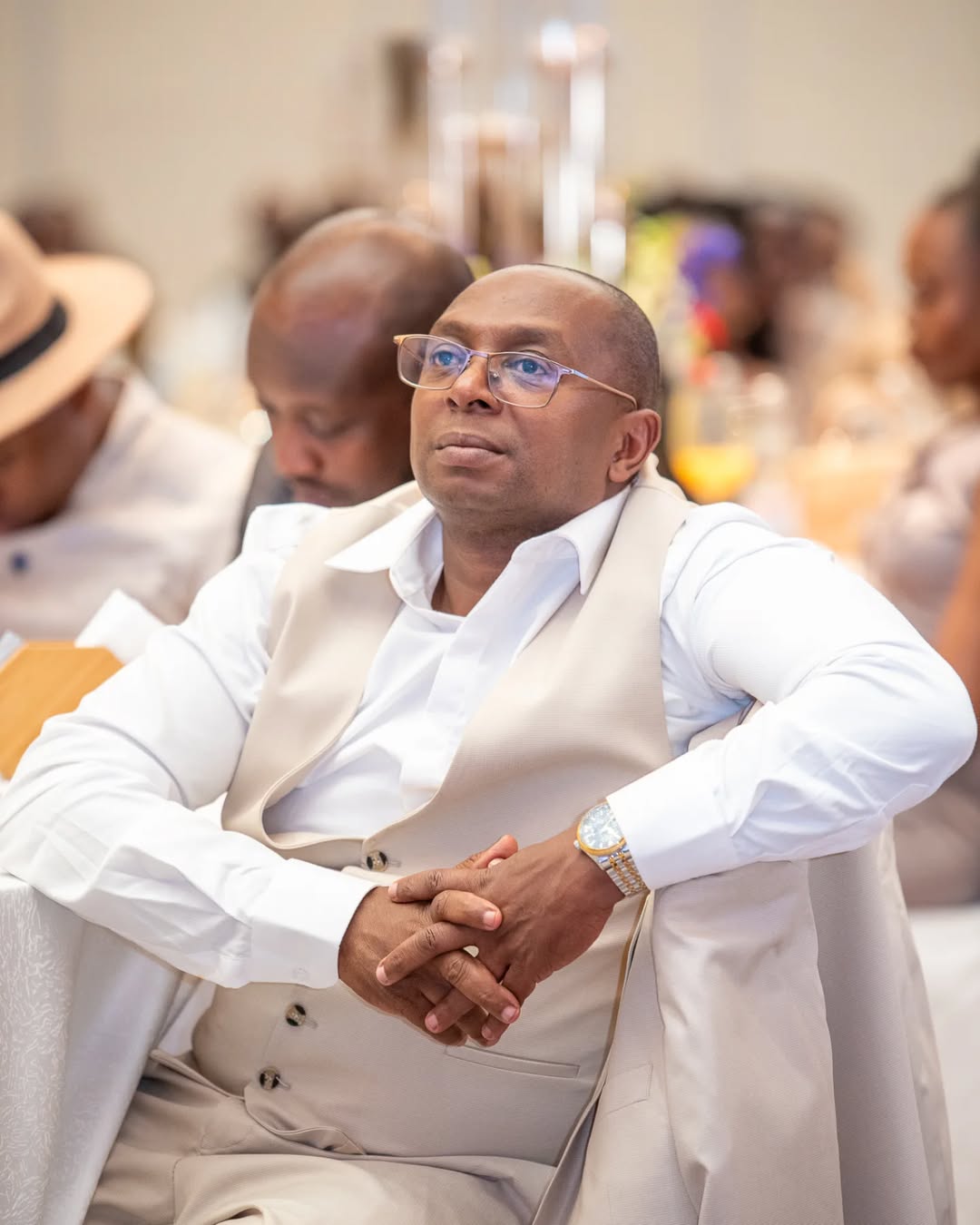 Simon Kabu Revisits Bonfire's Founding Moment (Photo)