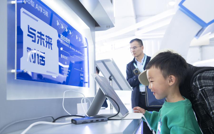 DeepSeek's AI breakthrough widely recognized by U.S. tech industry