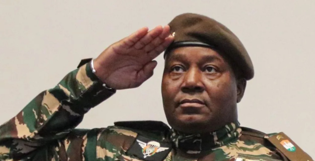 Niger coup leader sworn in as president for five years