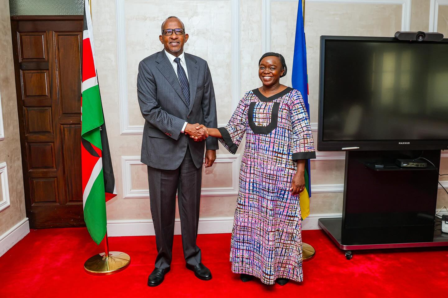 [PHOTOS] Duale meets CS Barasa in familiarization tour at MoH