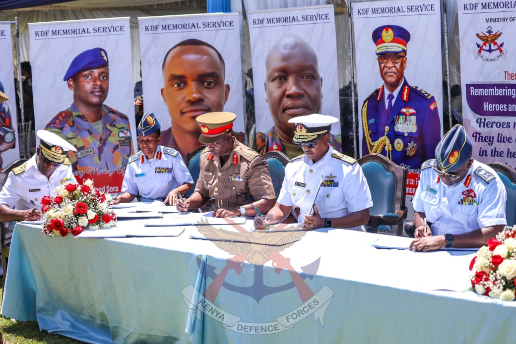 Gen Kahariri leads KDF in tribute a year after Ogolla's fatal crash