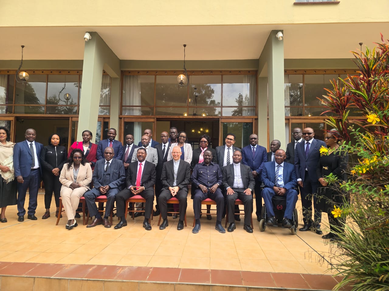 Raila visits apostolic nuncio, offers condolences over Pope's death