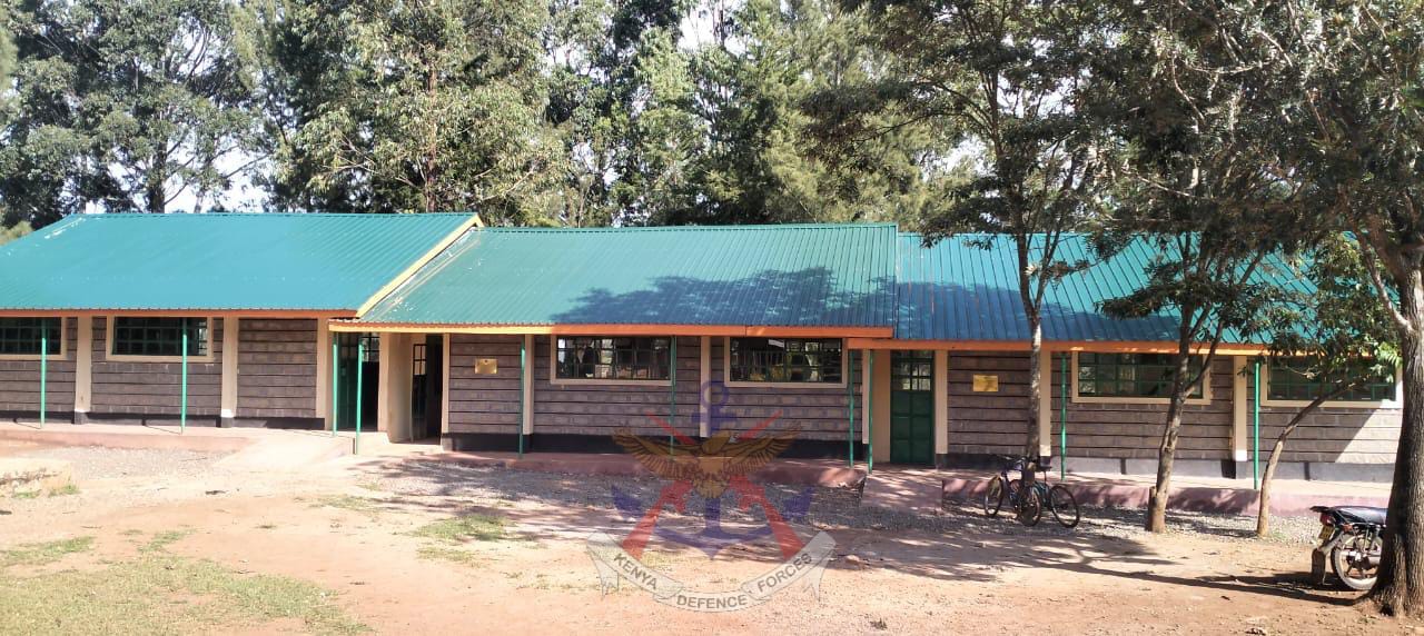 KDF hands over 2 classrooms to Moi Barracks, Eldoret
