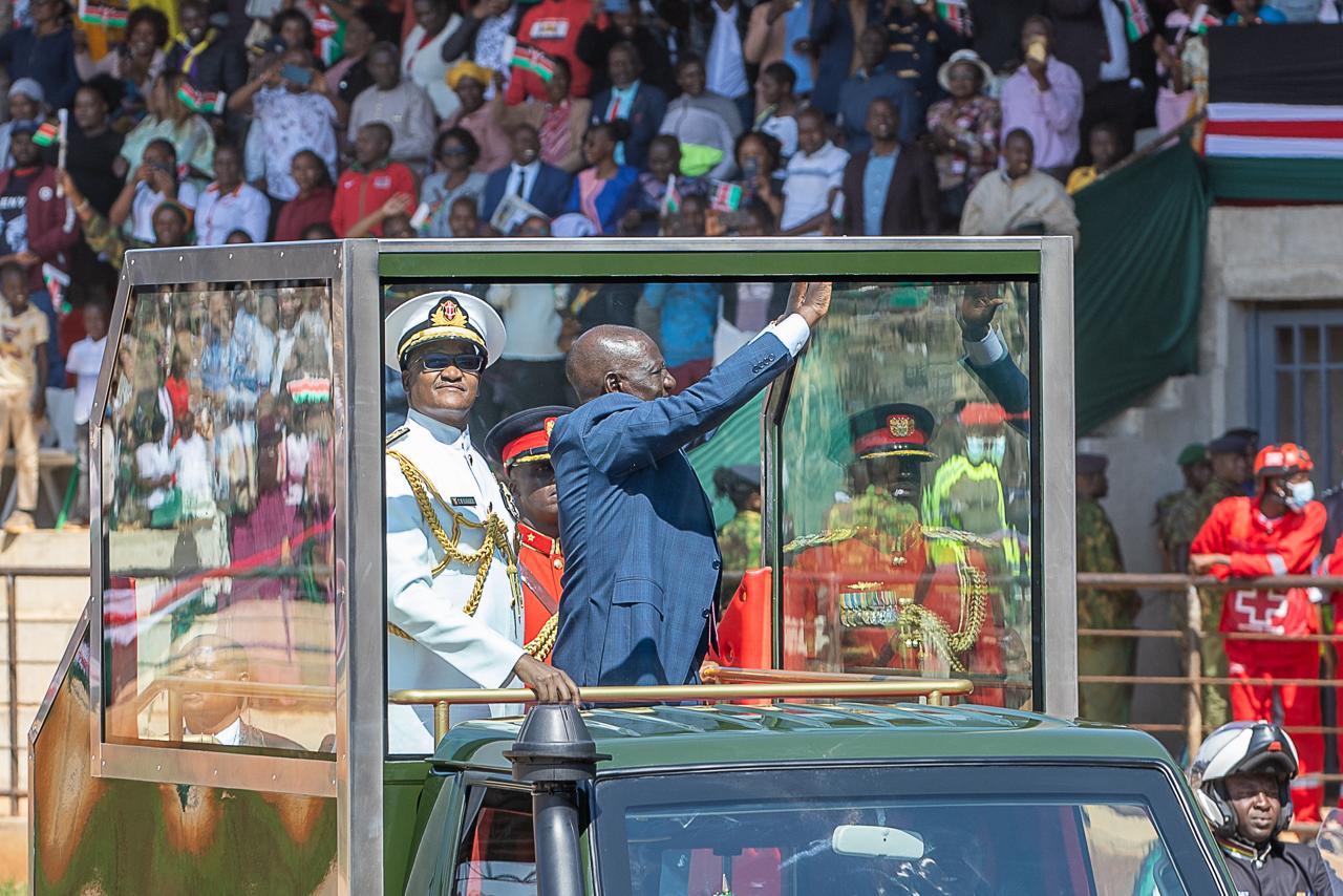 Ruto arrives at Ithookwe Stadium to lead Mashujaa Day celebrations