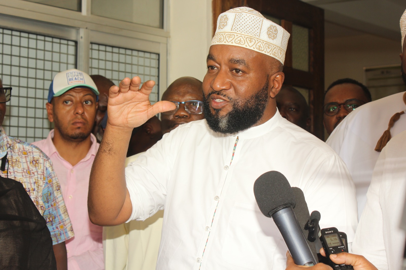 Who will blink first? Kwale leaders lock horns with CS Joho over Mrima ...
