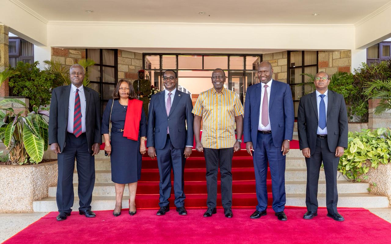 [PHOTOS] CS Ogamba briefs Ruto on 2025 KCSE results release