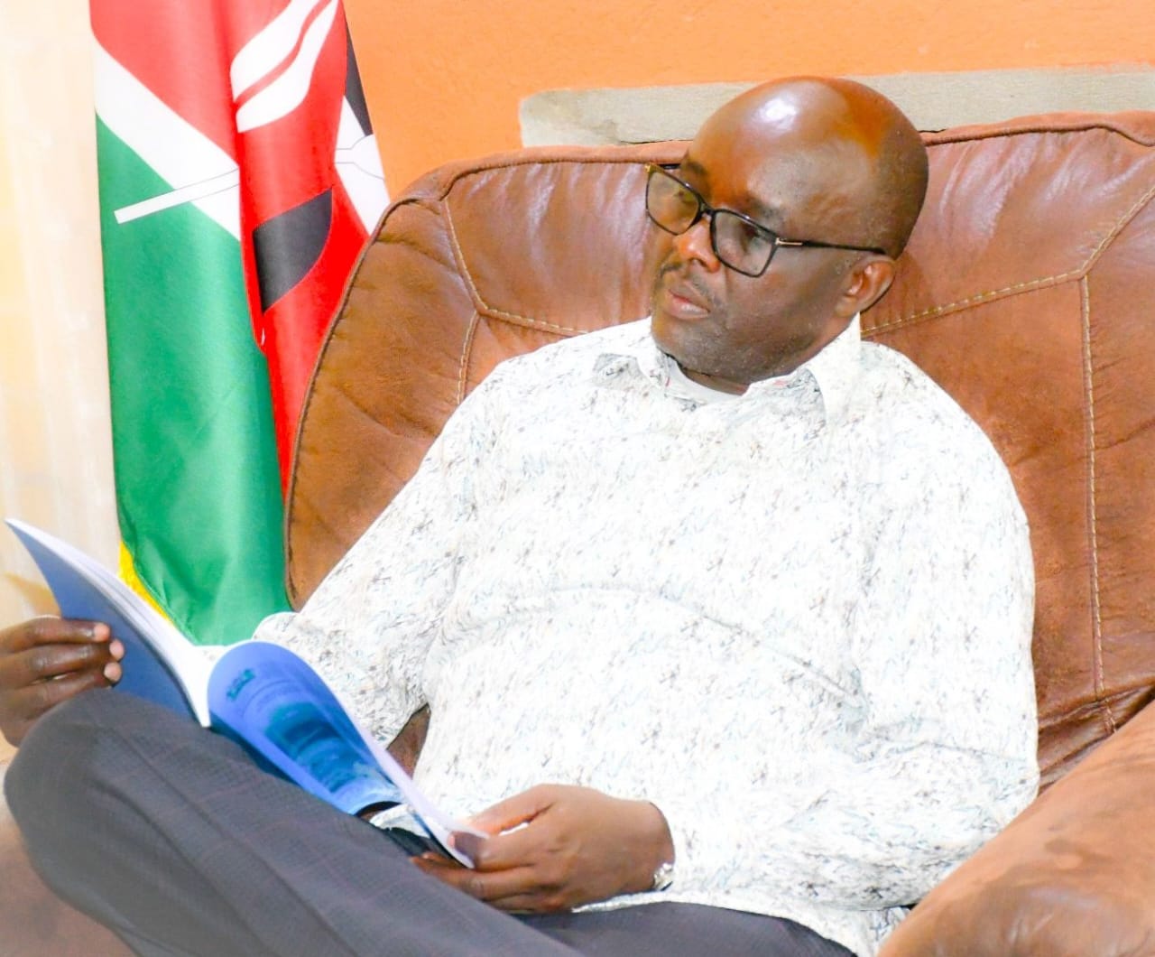 Governor Kachapin decries gold mining negative impact