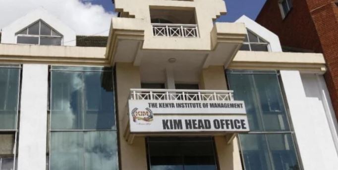 KIM's resumption of operations after court reprieve draws mixed reactions