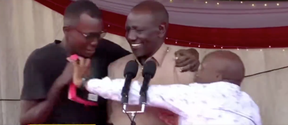 Brief security breach contained as man approaches Ruto during speech in ...
