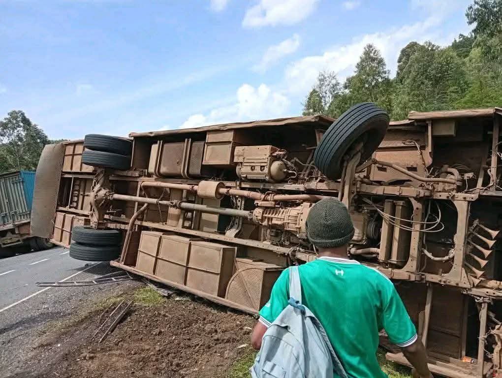 Two killed, scores injured as bus overturns on Nakuru–Kericho highway